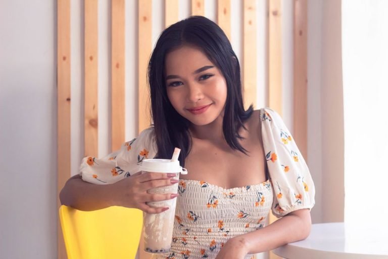 What Is Hokkaido Milk Tea? (And How To Make It)